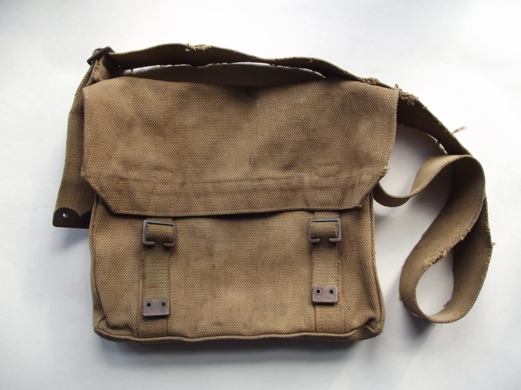 WW1 08 PTN SMALL HAVERSACK DATED 1915 - DBG Militaria