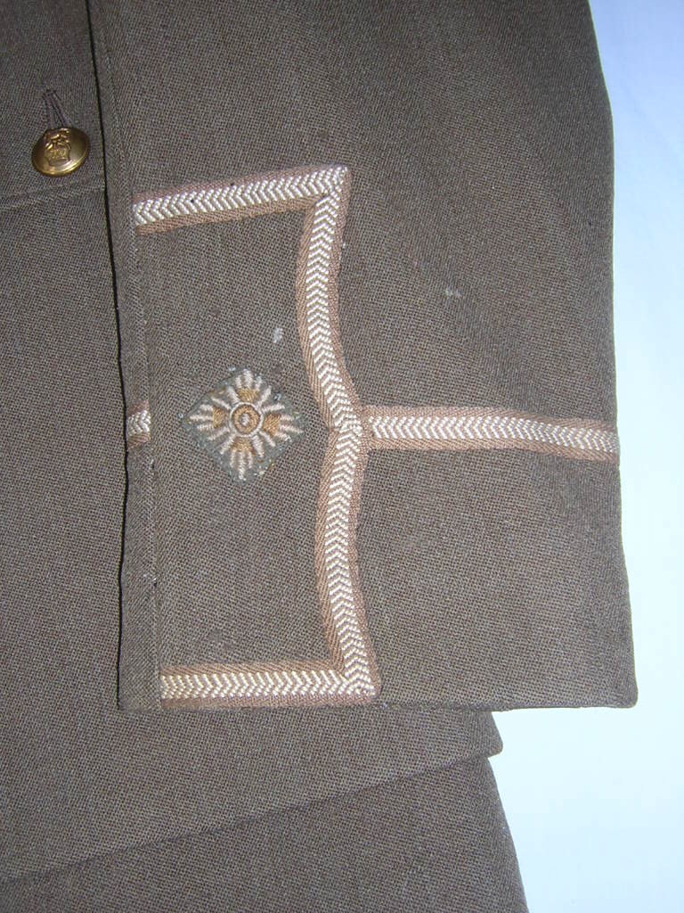 WW1 WEST KENT OFFICERS CUFF RANK TUNIC - DBG Militaria