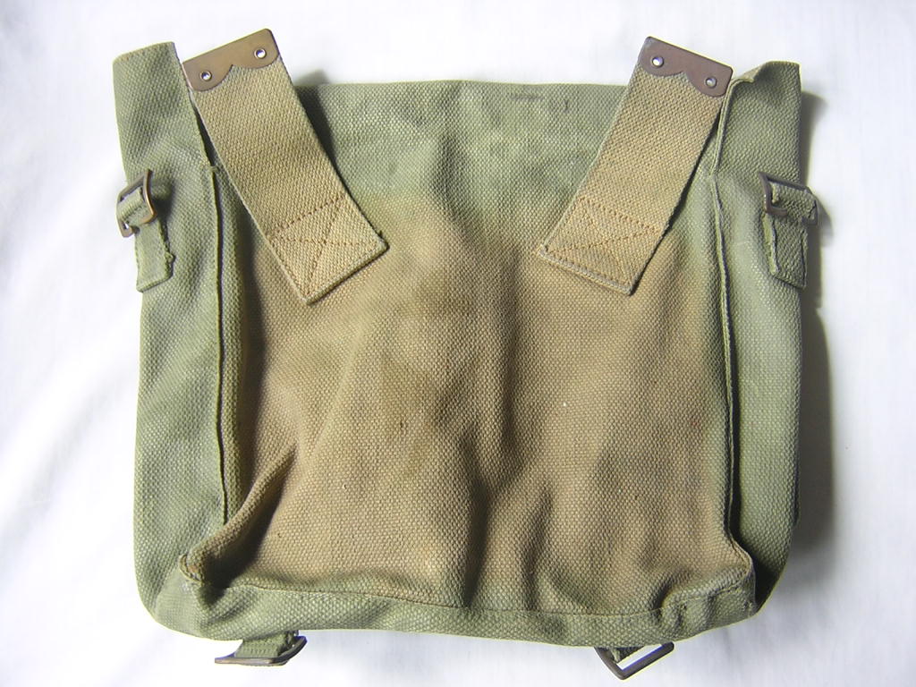 WW2 37 PTN SMALL HAVERSACK DATED 1938 - DBG Militaria