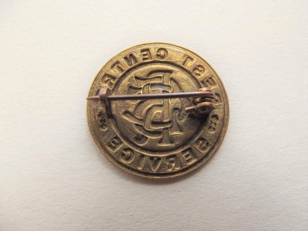 WW2 REST CENTRE SERVICE ENAMEL PIN BACK BADGE - DBG Militaria