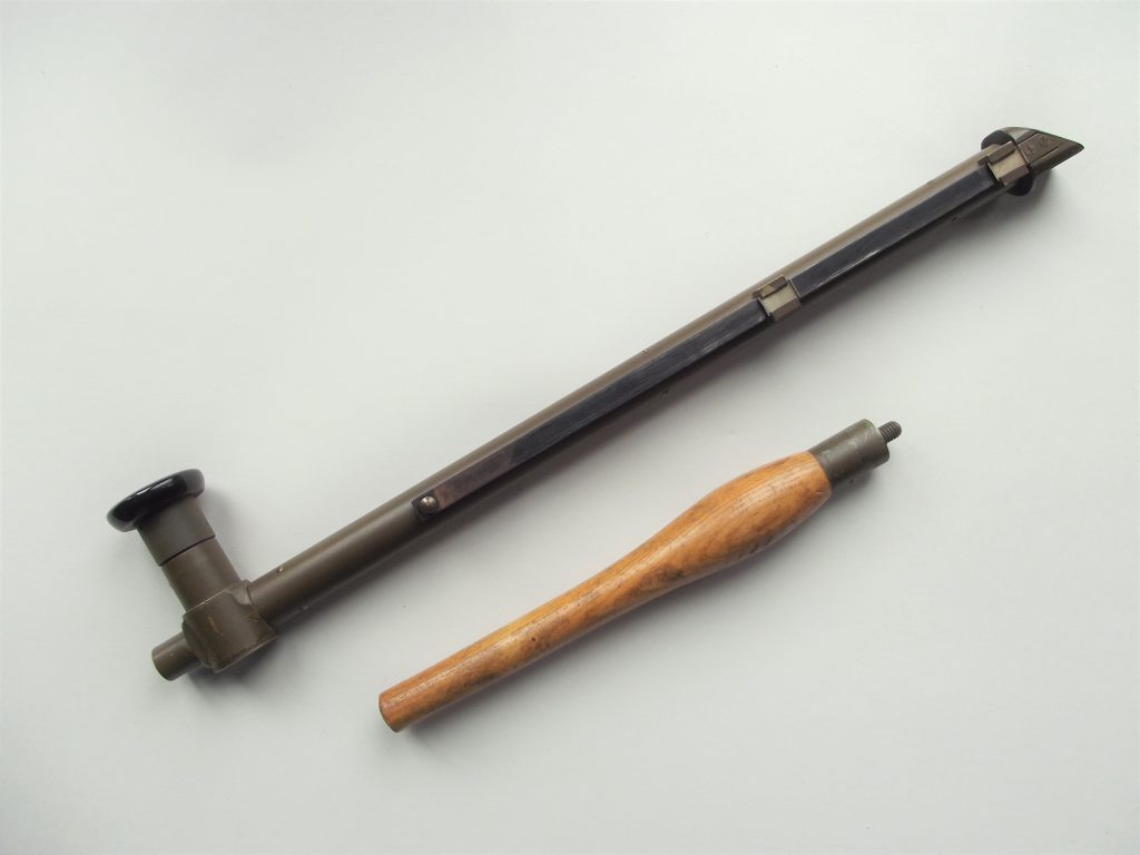 WW1 OFFICERS EXTENDING TRENCH PERISCOPE LEATHER CASE DATED 1918 - DBG ...