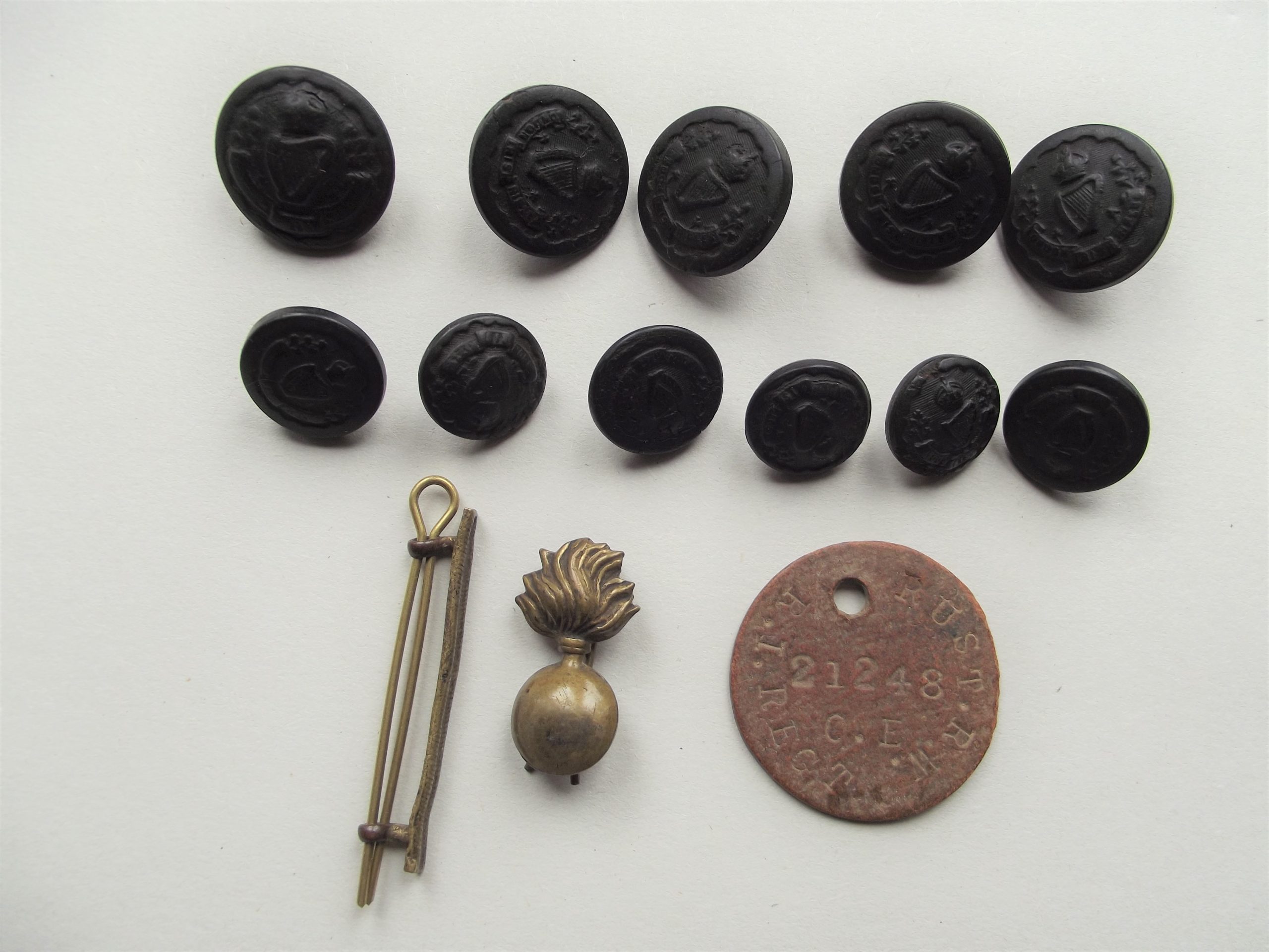 WW1 IRISH & LONDON REGIMENT GROUPING R.W RUST - DBG Militaria