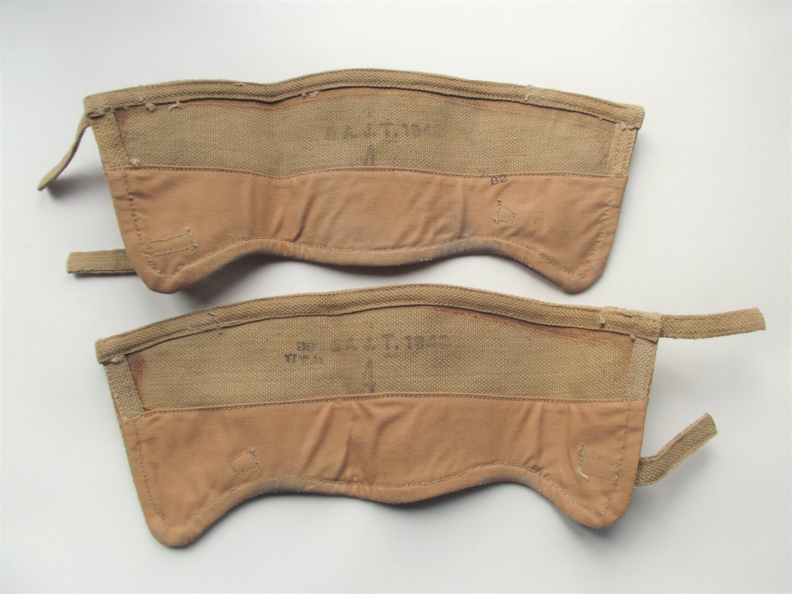 WW2 37 PTN WEBBING GAITERS DATED 1940 SIZE 4 - DBG Militaria