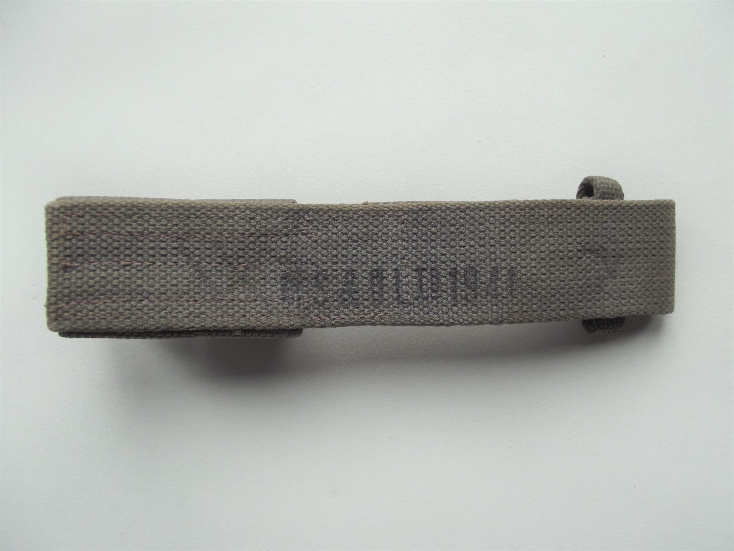 WW2 R.A.F 25 PTN WEBBING BAYONET FROG DATED 1941 - DBG Militaria