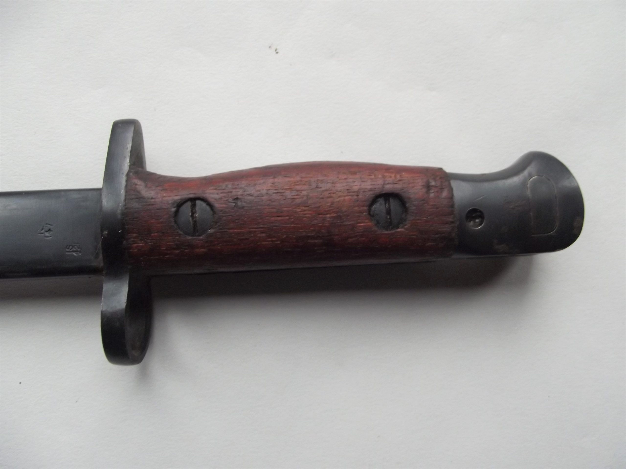 WW2 INDIAN MADE LEE ENFIELD BAYONET MKII* & SCABBARD DATED 1943 - DBG ...