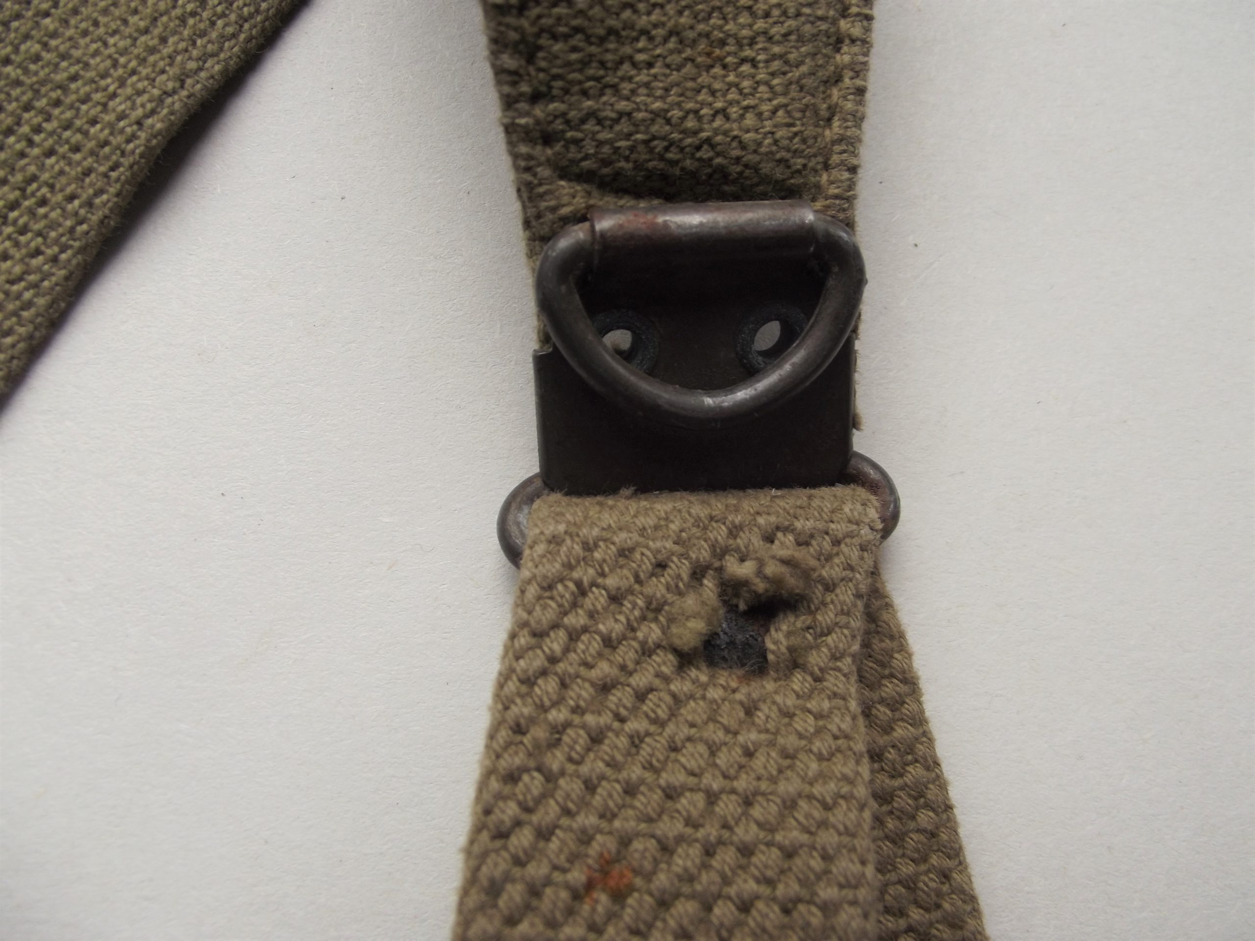 WW2 AMERICAN M1936 WEBBING SUSPENDERS OD3 DATED 1942 - DBG Militaria