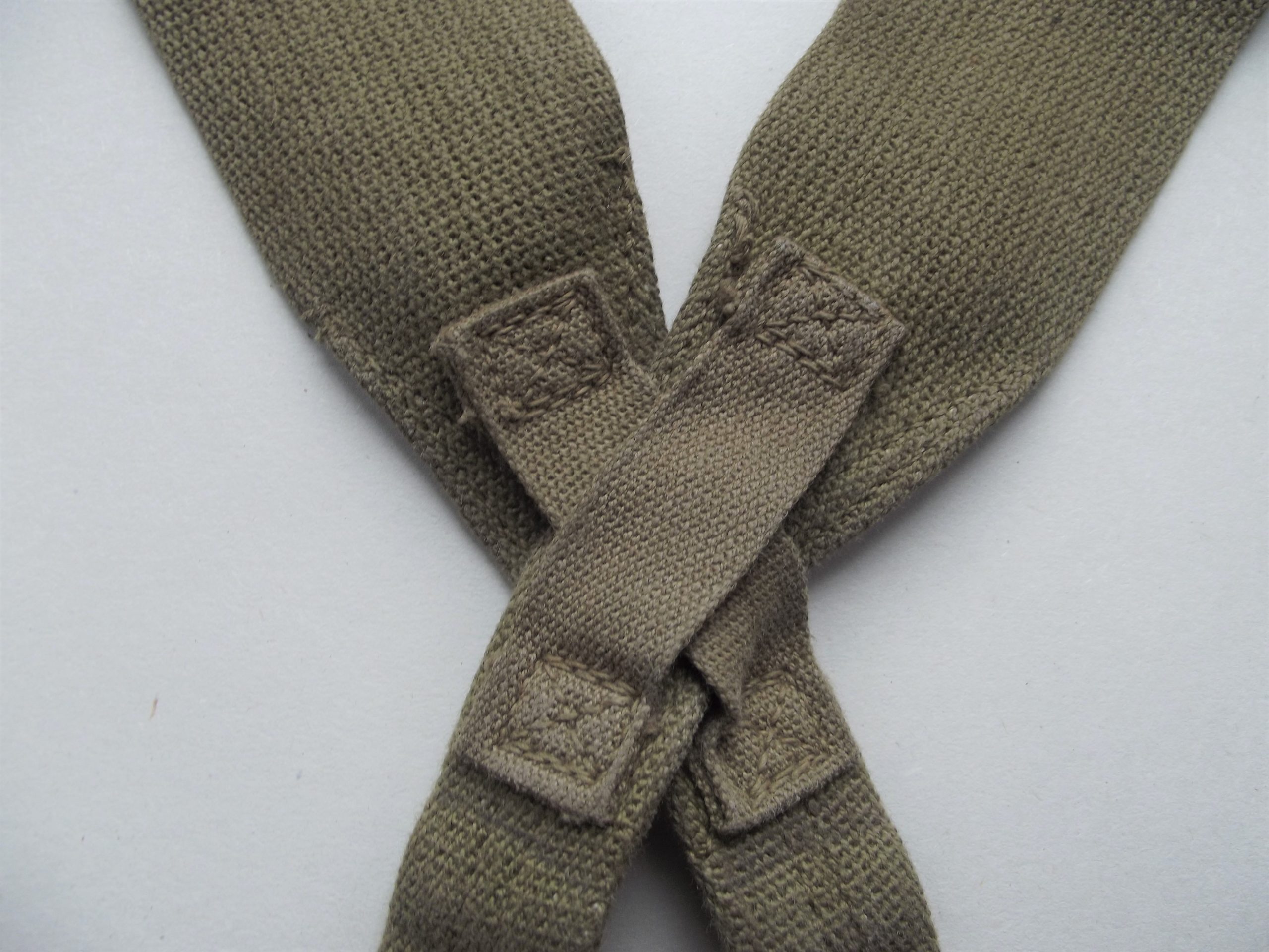 WW2 AMERICAN M1936 WEBBING SUSPENDERS OD3 DATED 1942 - DBG Militaria