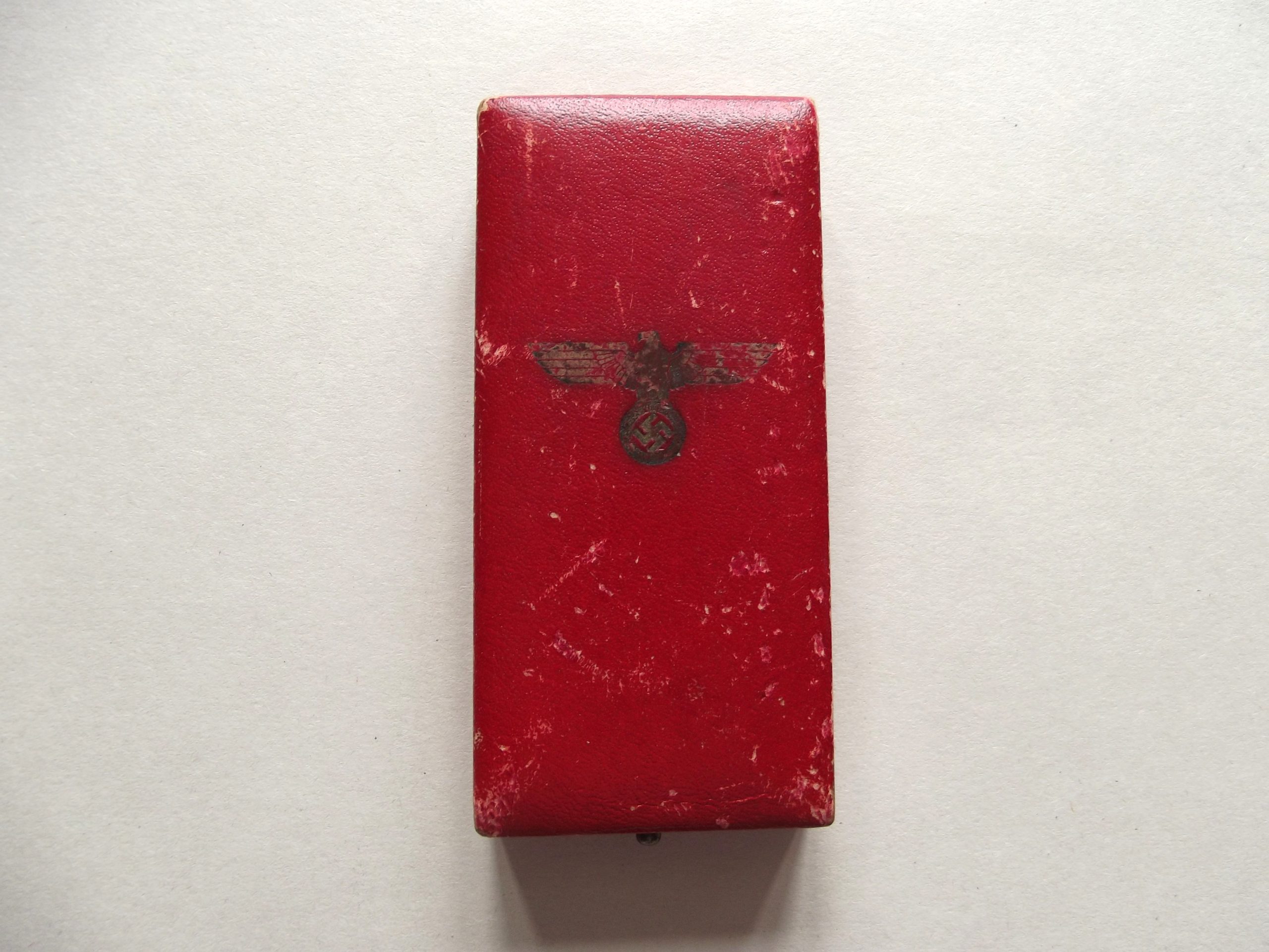 GERMAN 13TH MARCH 1938 MEDAL & CASE - DBG Militaria
