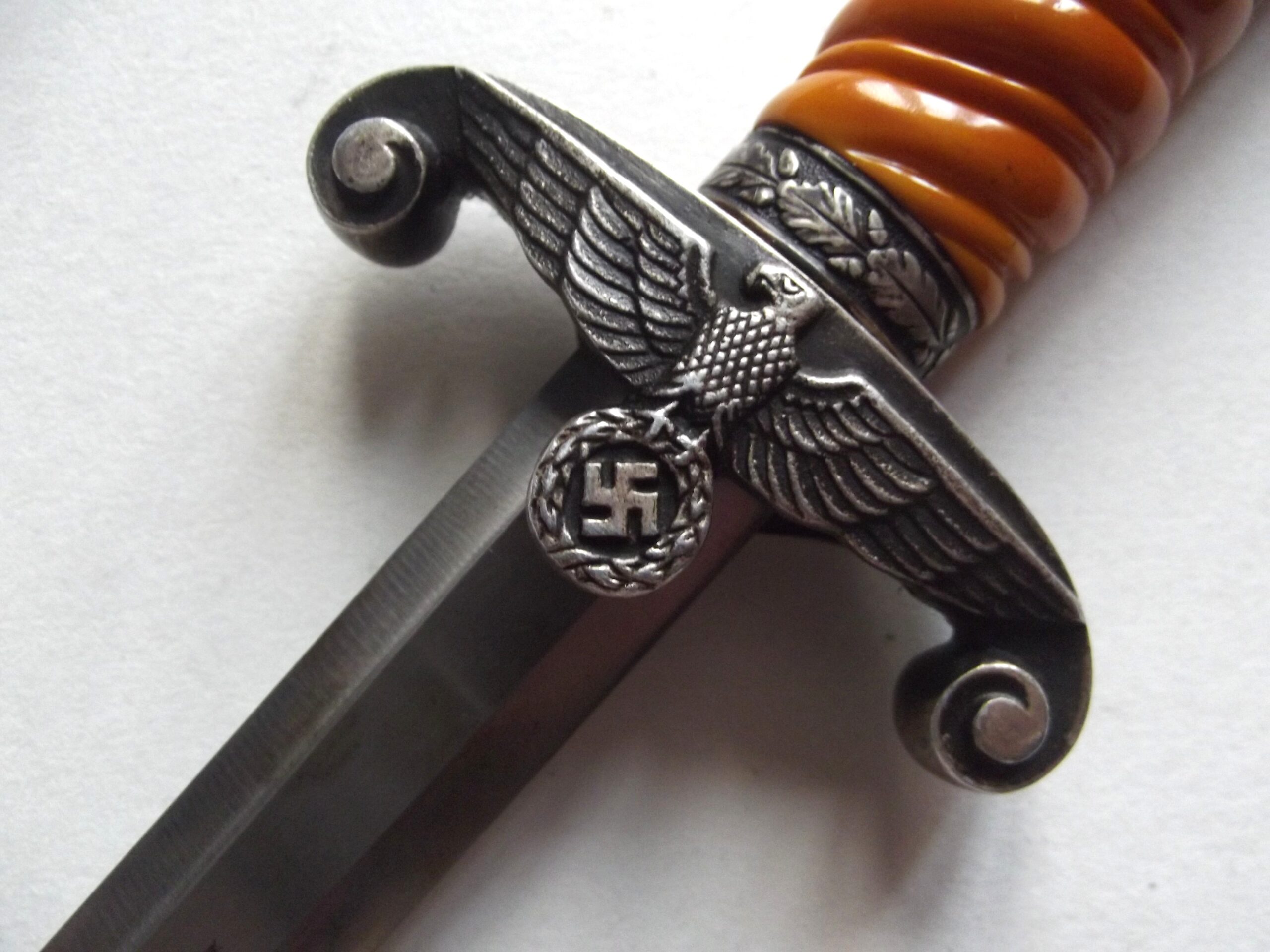 WW2 GERMAN ARMY (HEER) DAGGER & SCABBARD F W HOLLER - DBG Militaria