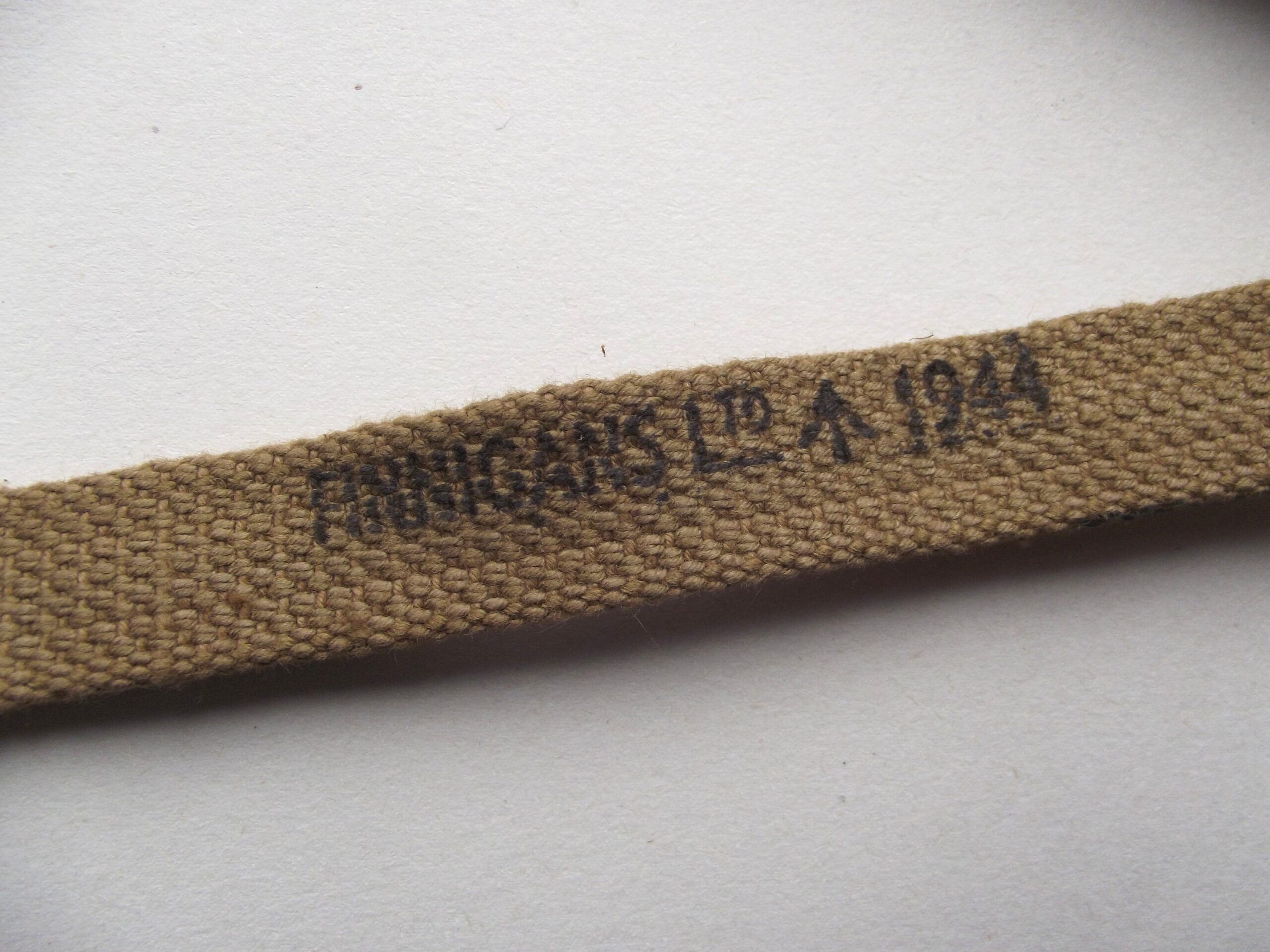 WW2 STEN MK 2 WEBBING SLING DATED 1944 - DBG Militaria